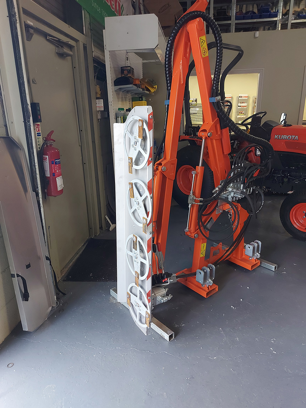 BRM 150 rotary hedge trimmer - Danso Machinery
